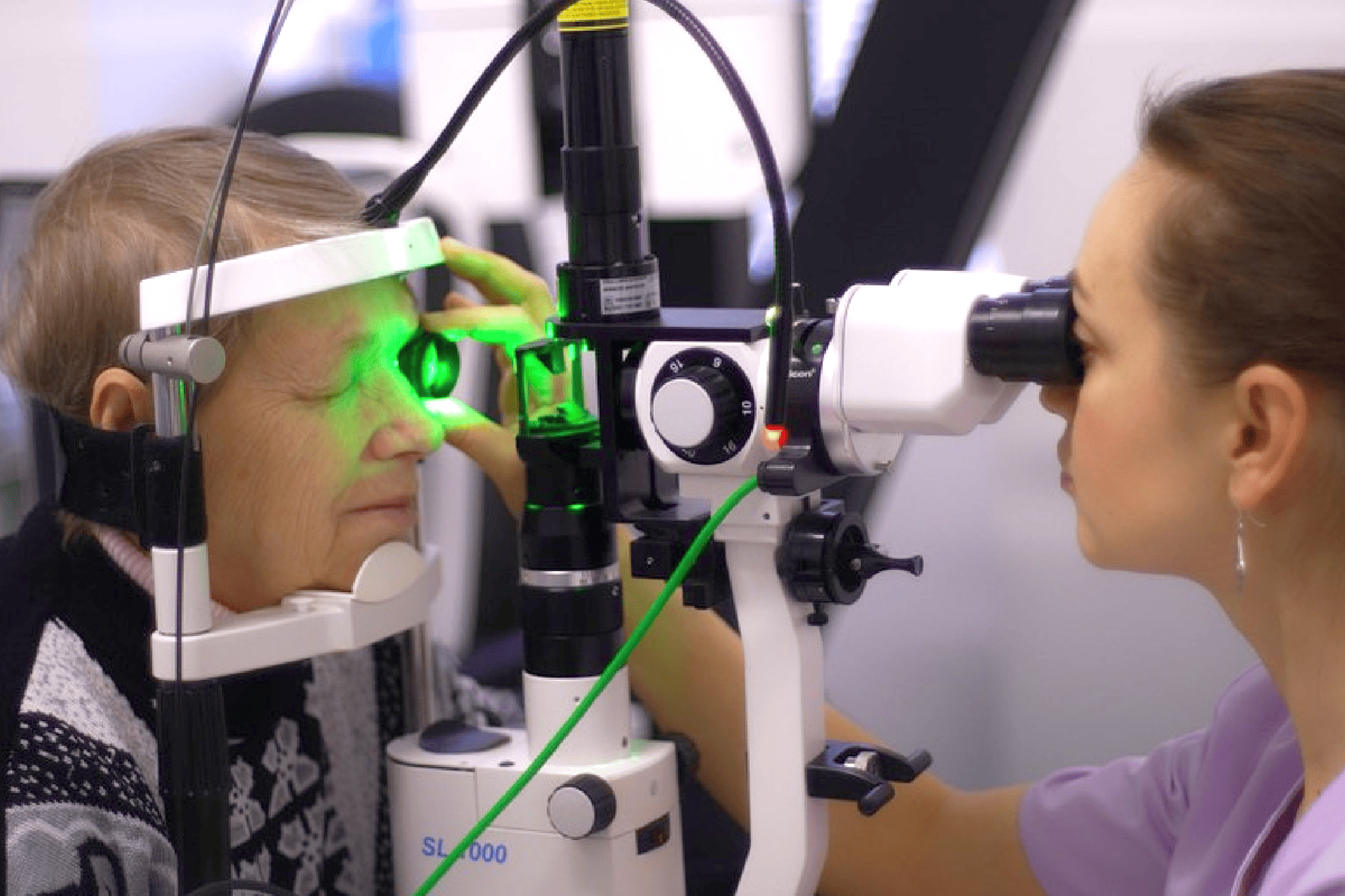 Expert Eye Care Services in Montreal - Vision Pros