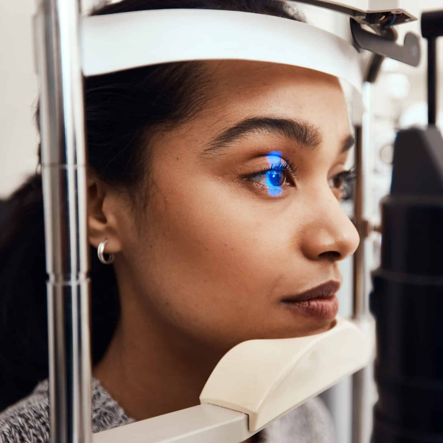 Dry eye Symptoms and Treatment - Clinique VisionPros